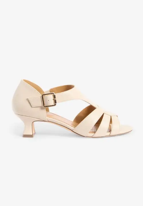 COMFORTVIEW Kenna Pump With Adjustable Buckle - Bone