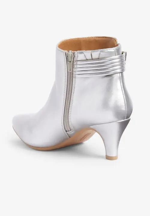 COMFORTVIEW The Decima Bootie With Metallic Detail - Silver