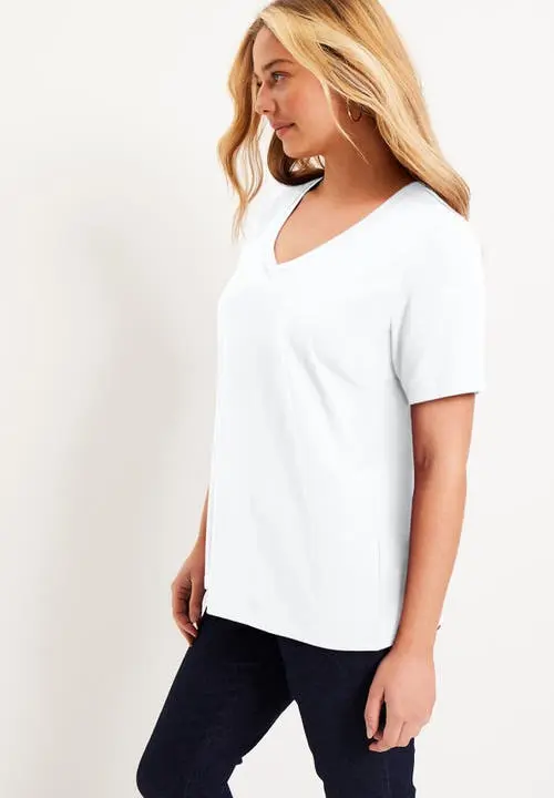 JUNE + VIE Short-sleeve V-neck Tee - Black