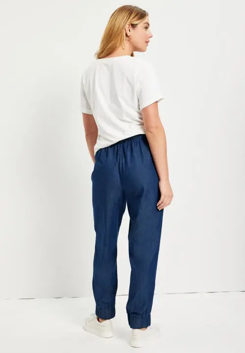 JUNE + VIE Drawstring Denim Joggers - Medium Wash