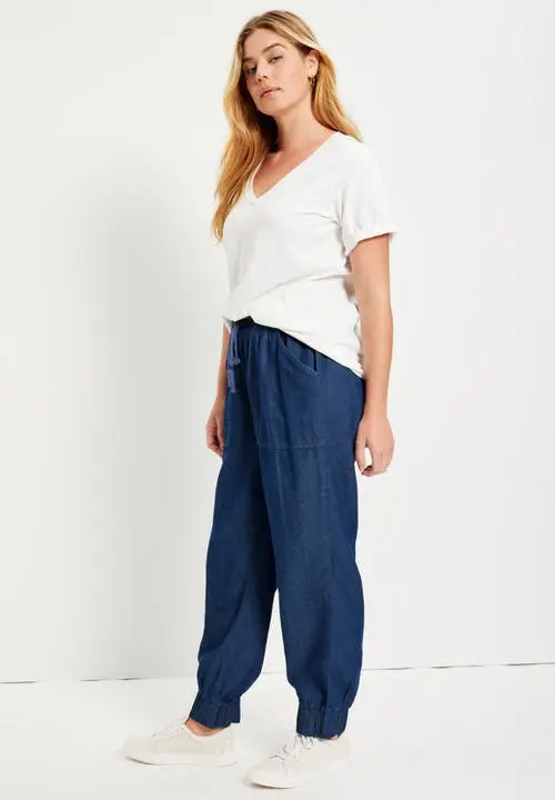 JUNE + VIE Drawstring Denim Joggers - Medium Wash