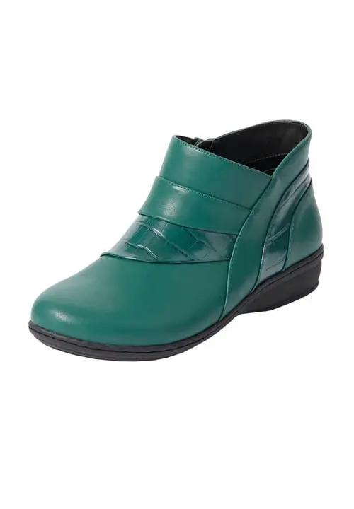COMFORTVIEW The Jolene Bootie - Emerald