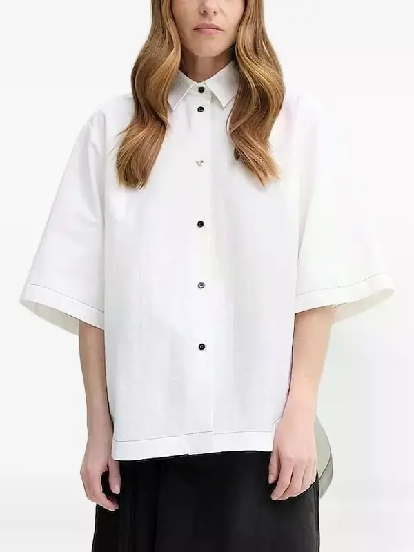 AERON Short-sleeve Curved Hem Shirt