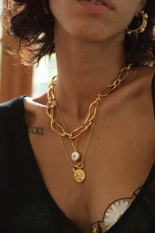 OTTOMAN HANDS Etta Chain Necklace - Brass