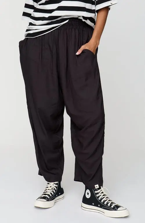 TURTLEDOVE LONDON Drape Trousers