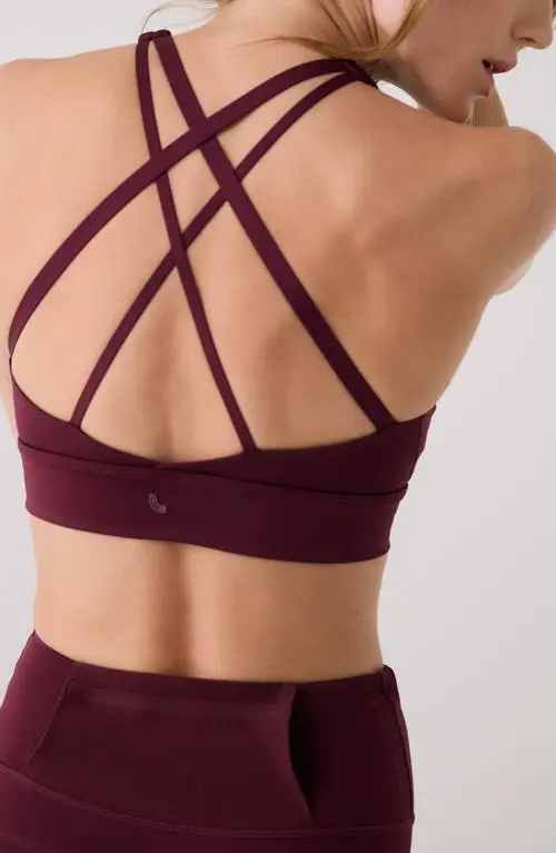 LOLE Action Strappy Sports Bra - Dark Cherry