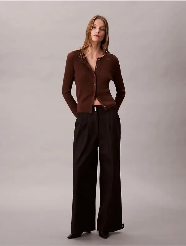 Calvin Klein Adjustable Wide Leg Chino Pants - Black