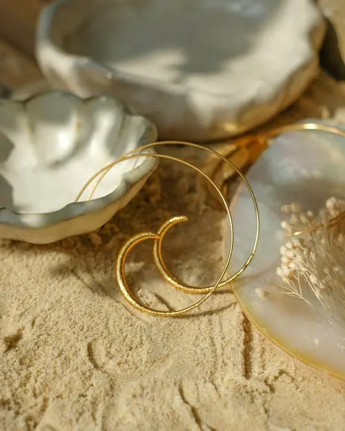 OTTOMAN HANDS Aegina Pull Through Hoop Earrings - Brass