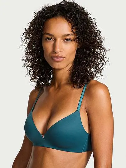 Victoria's Secret Love Cloud Wireless Push-up Bra - Blue