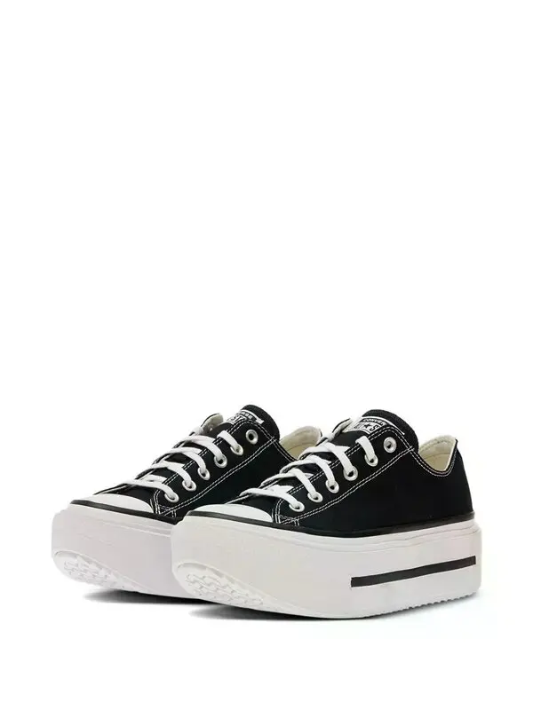 CONVERSE Chuck Taylor Platform Sneakers