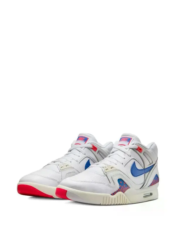 Nike Air Tech Sneakers