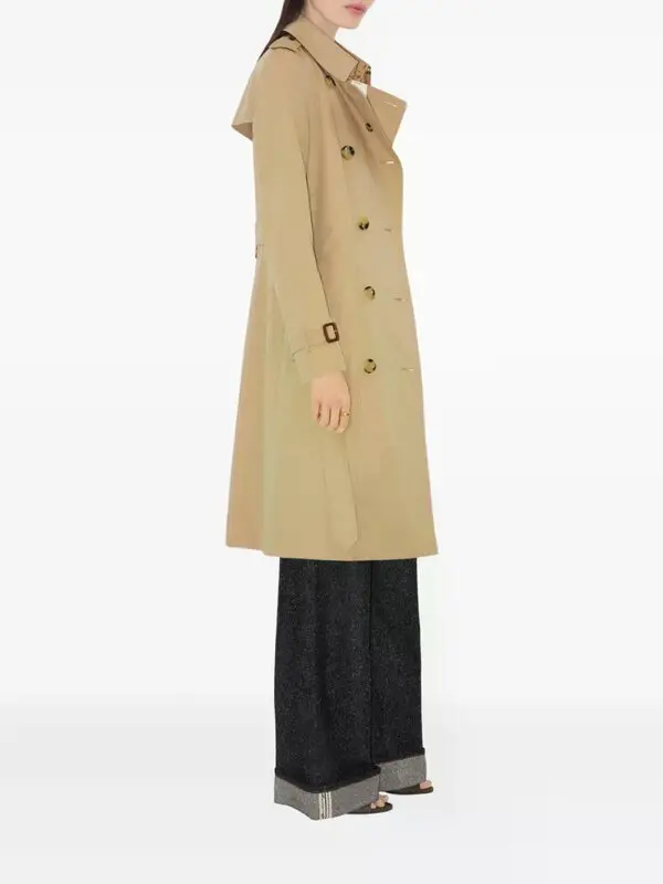 Burberry Chelsea Heritage Belted Trench Coat - Neutrals