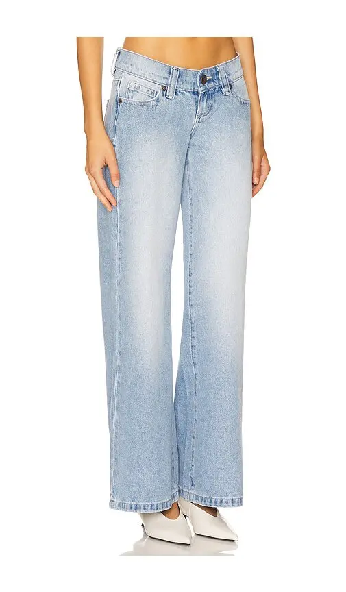 Abrand Denim 00 Wide Leg Jeans - Kaia Worn