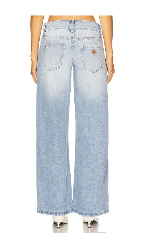 Abrand Denim 00 Wide Leg Jeans - Kaia Worn