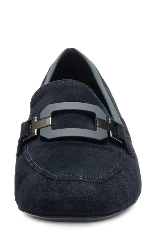 ARA Giza Loafer Pump - Navy
