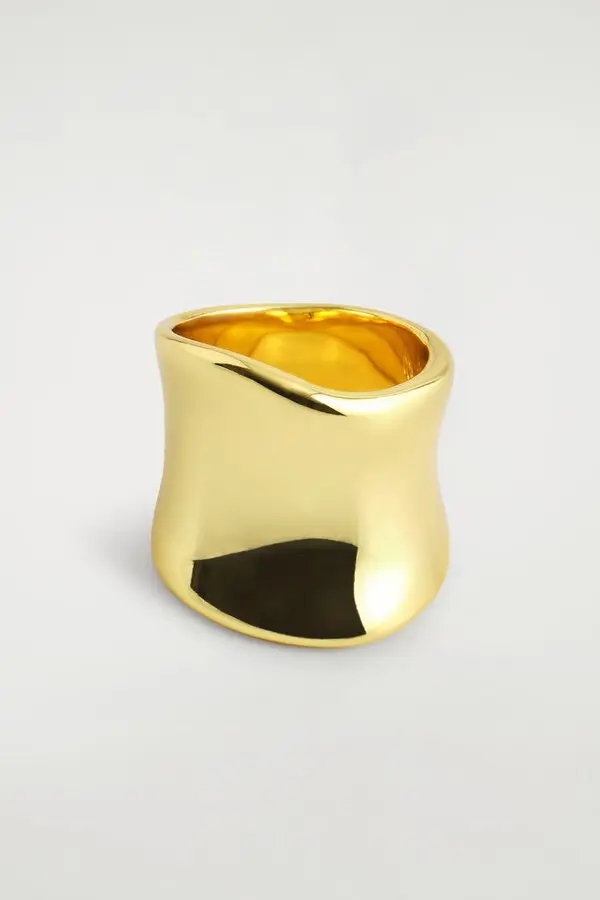 Cos Elongated Sculpted Ring - Gold