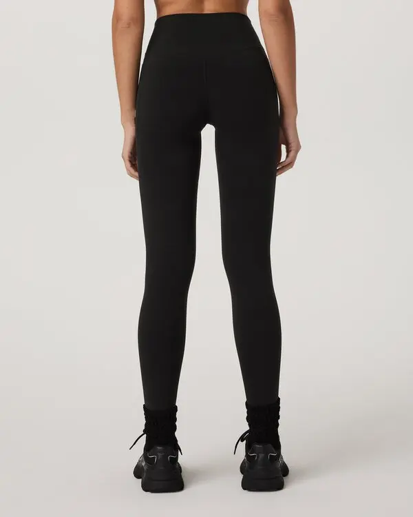 Vuori Alltheform™ Pocket Legging Short - Black