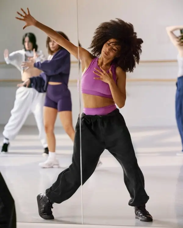 Vuori Restore Classic Sweatpant - Washed Black