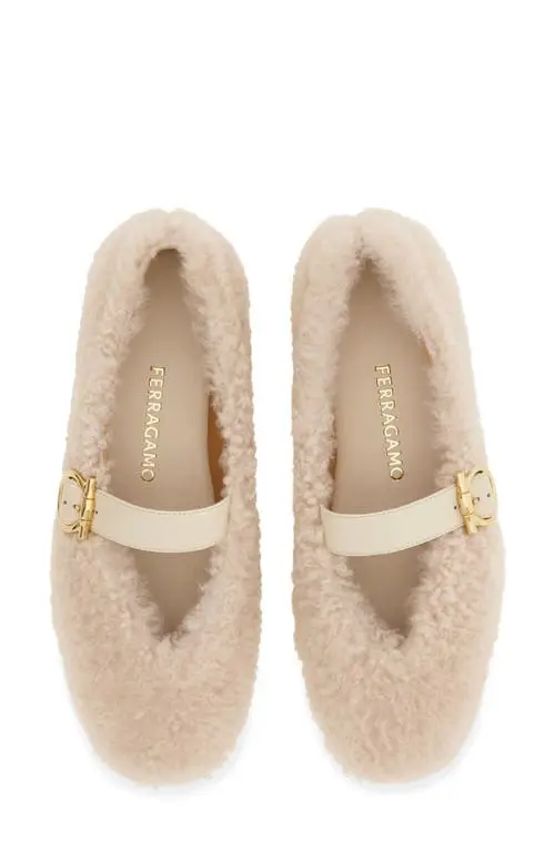 FERRAGAMO Gancio Genuine Shearling Ballet Flats - Merinillo Carino Mascarpone