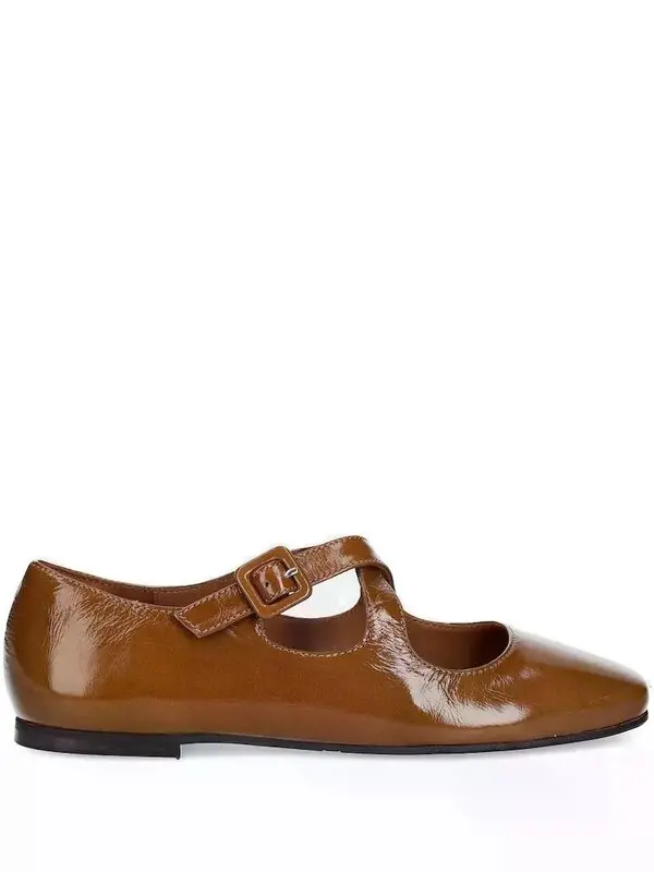 BILLI BI Patent Leather Buckle-fastening Flat Pumps