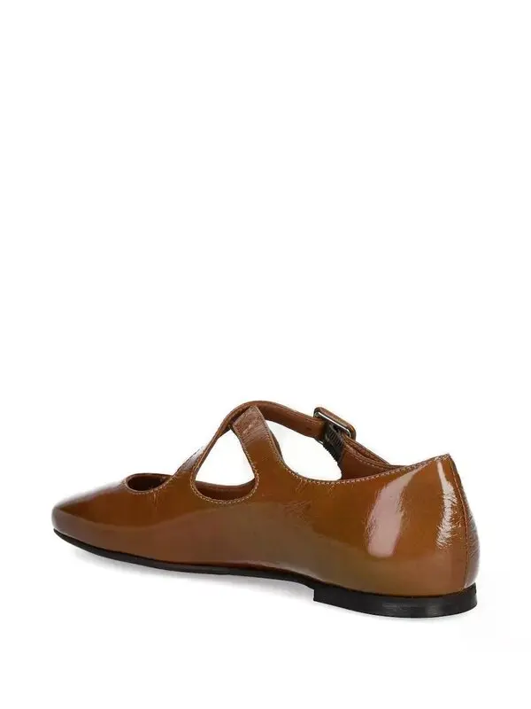 BILLI BI Patent Leather Buckle-fastening Flat Pumps