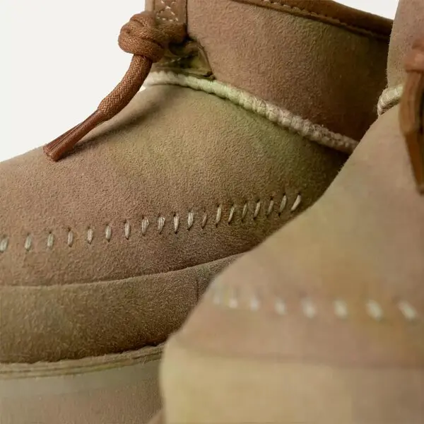 UGG Ultra Mini Crafted Regenerate