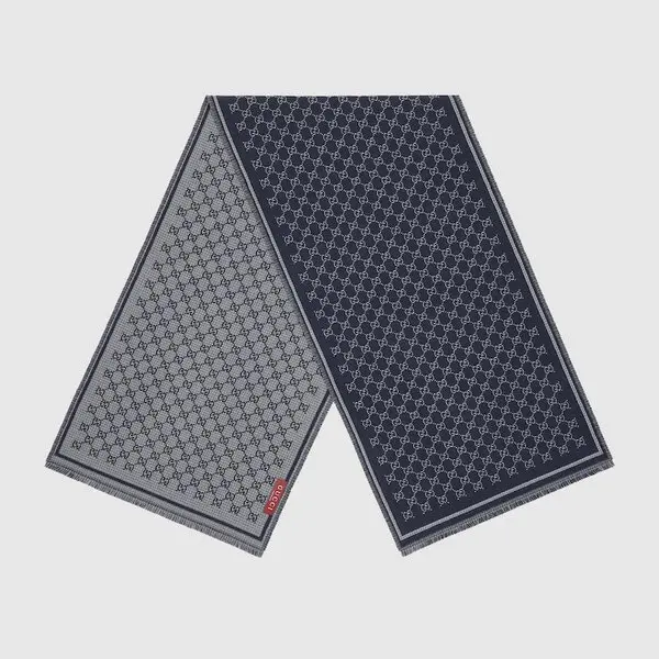 Gucci Gg Wool Jacquard Scarf - Blue