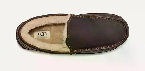 UGG Ascot Leather Slippers - Tan
