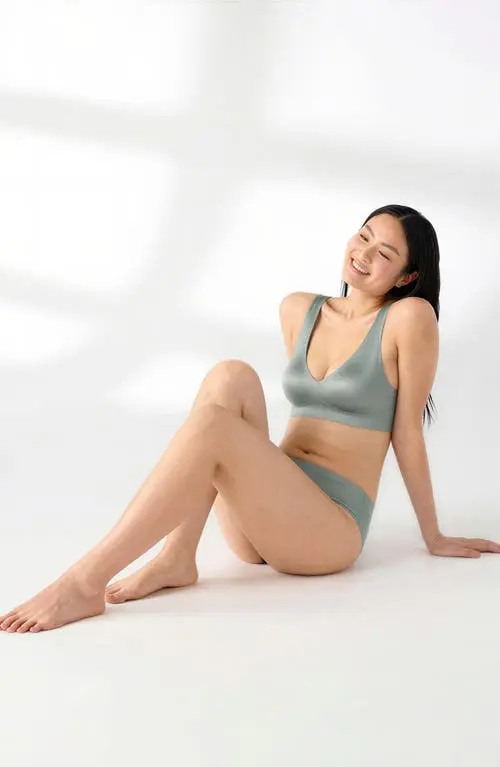 TRUE & CO True Body Sheen Unlined Wirefree Bralette - Sedona Sage