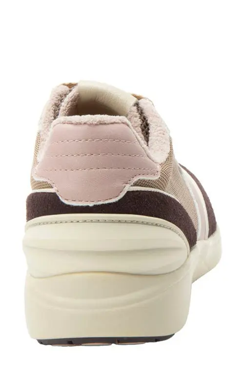 ALEGRIA BY PG LITE Embyr Sneaker - Cherry Lacquer