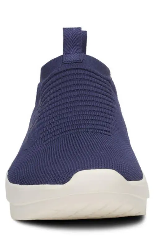 OOFOS Oomy Zen Slip-on Sneaker - Navy