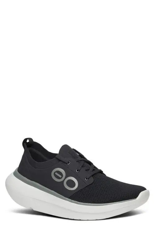 OOFOS Oomy Stride Sneaker - White Black