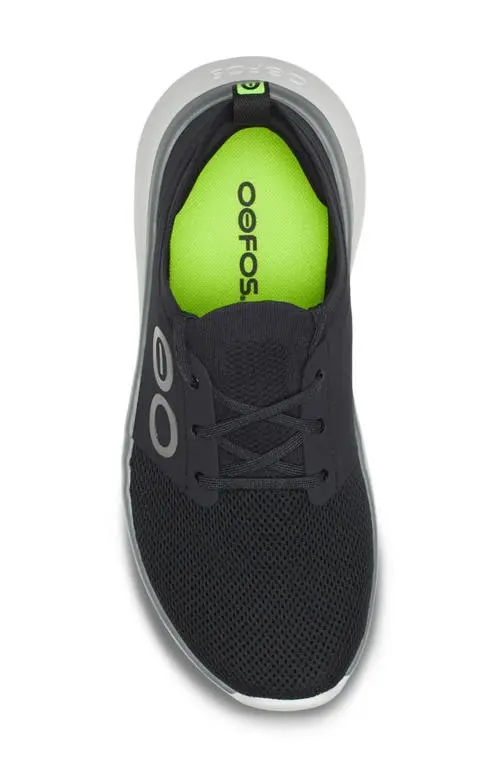 OOFOS Oomy Stride Sneaker - White Black