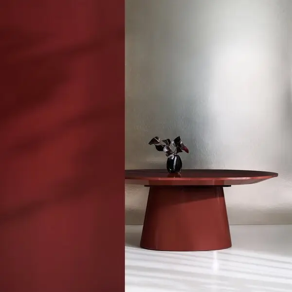 CARACOLE Paragon Dining Table - Rouge Gloss
