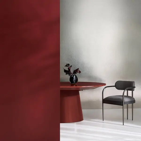 CARACOLE Paragon Dining Table - Rouge Gloss