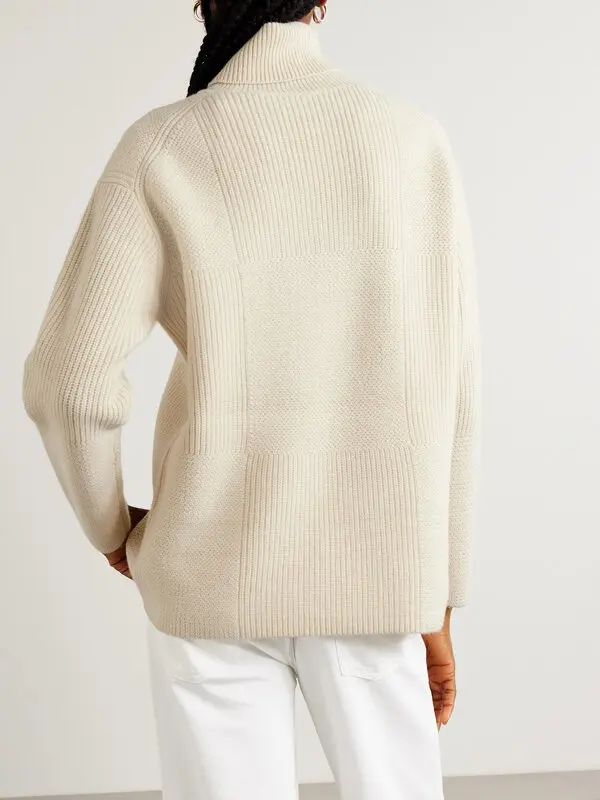 JOSEPH Merino Wool Turtleneck Sweater