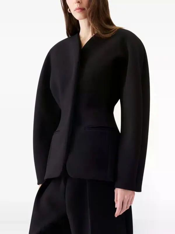 Jacquemus The Ovalo Fitted Jacket - Black