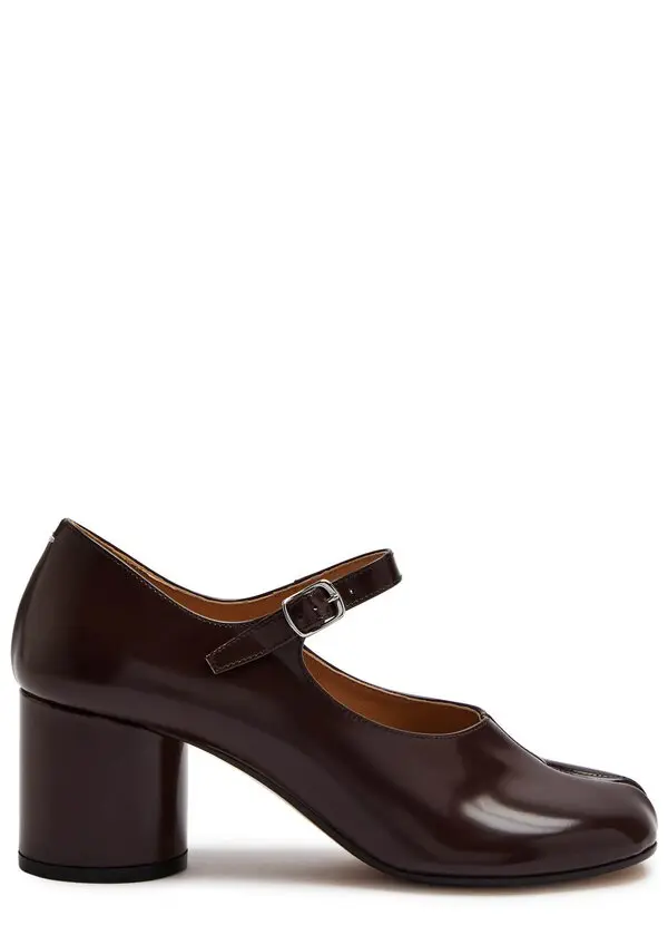 MAISON MARGIELA Tabi Mary Jane 60 Glossed Leather Pumps - Brown