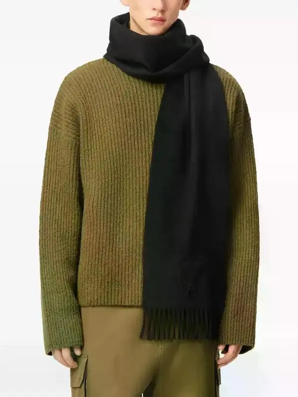 Ami De Coeur Embossed Wool Scarf - Black