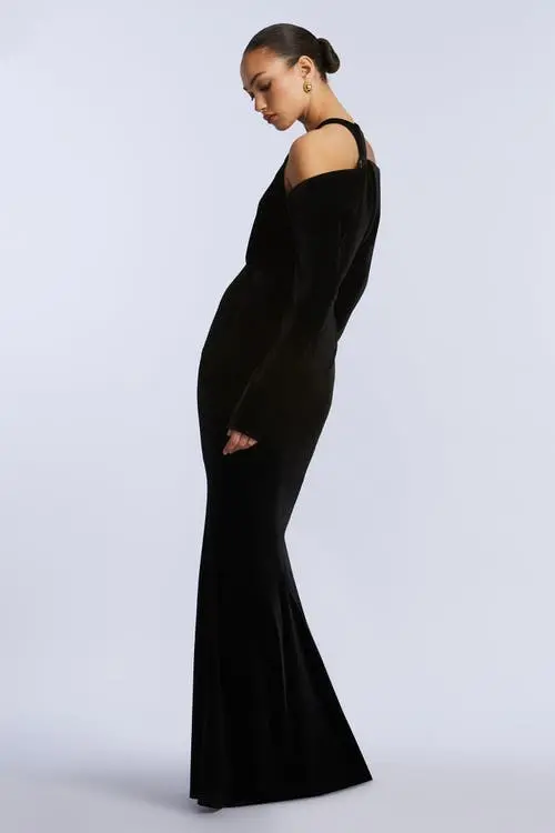Bcbgmaxazria Long Sleeve Halter Velvet Gown