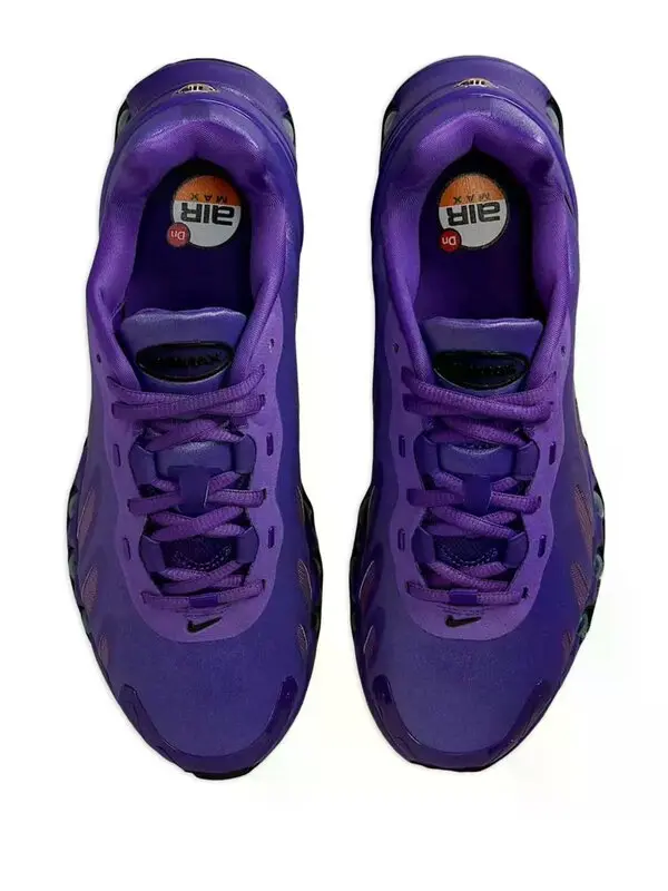 Nike Dn8 Sneakers