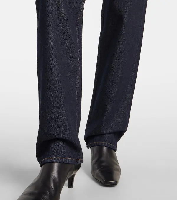 TOTEME Low-rise Straight Leg Jeans In True Vintage