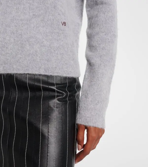 Victoria Beckham Wool-blend Turtleneck Sweater - Grey