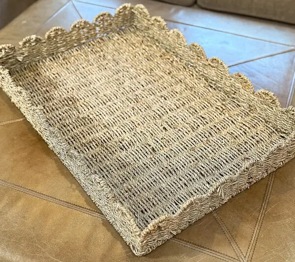 SIMPLY STUNNING BY JANINE GRAFF Simply Stunning 26' Woven Scalloped Basket Tray - One-color