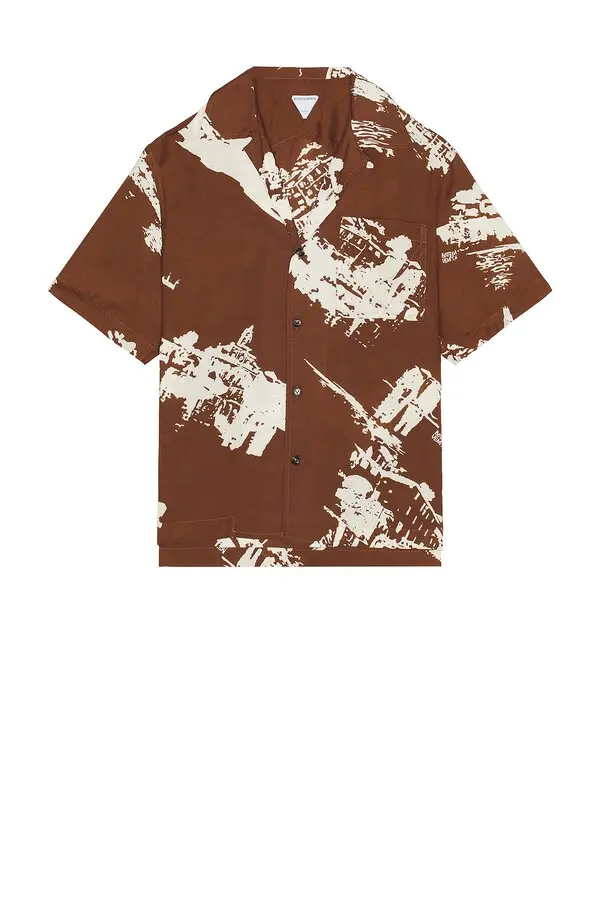 Bottega Veneta Postcard Print Silk Shantung Short Sleeve Shirt In Brown - Pecan & Dove