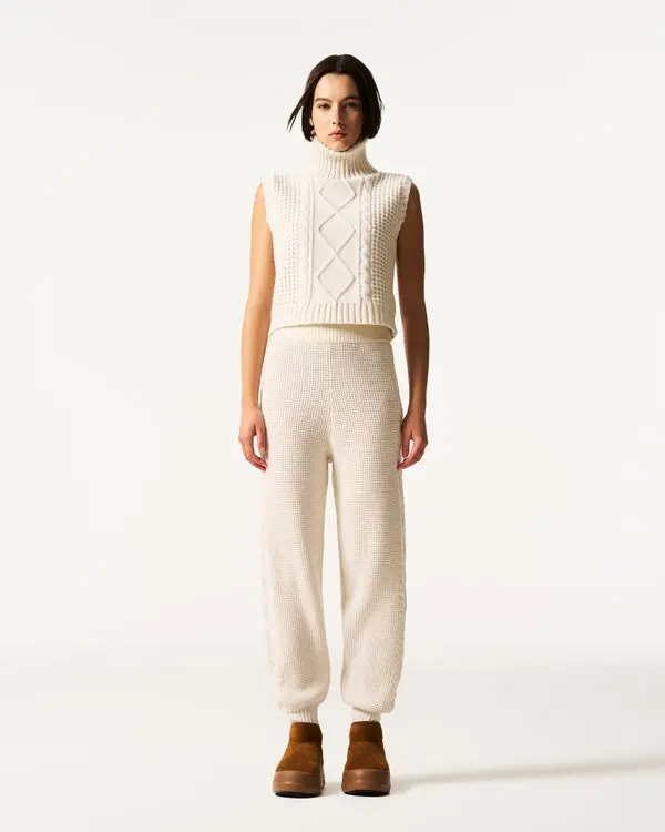 Perfect Moment Crystal Merino Wool Jogger - Cream