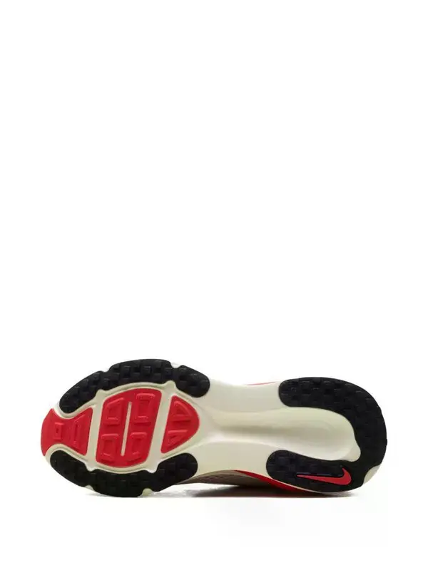 Nike Vomero 18 Platinum Tint Siren Red Light Smoke Metallic Pewter Sneakers - Grey