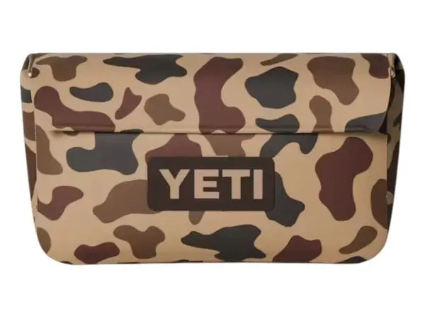YETI 1l Waterproof Gear Case - Wetlands Camo