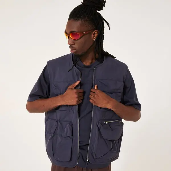 Oakley Reserve Utility Vest - Graphite