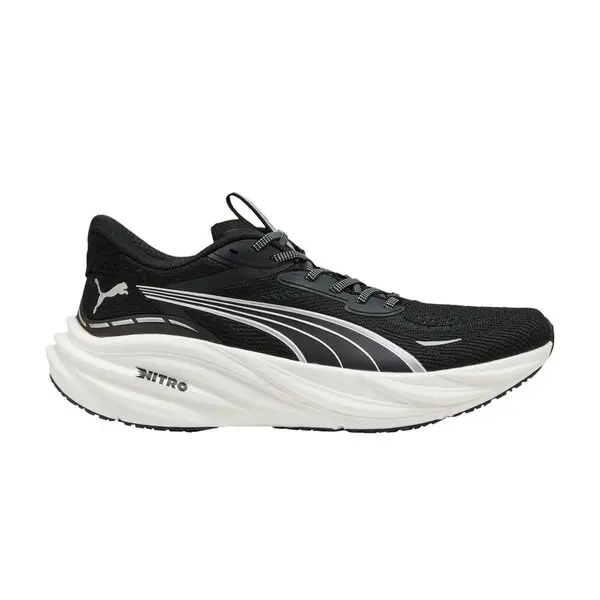 PUMA Magnify Nitro 3 Sneakers